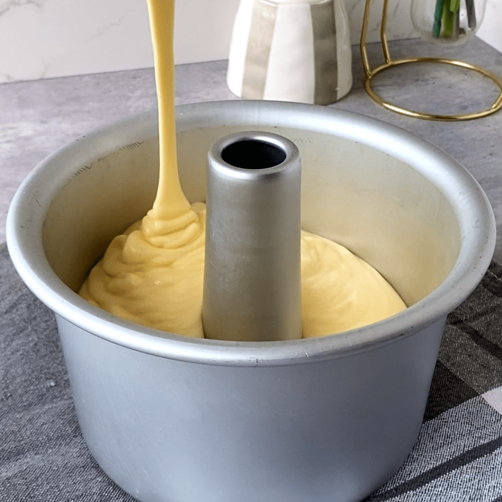 Basic 6-inch Chiffon Cake - HomeCookJournal