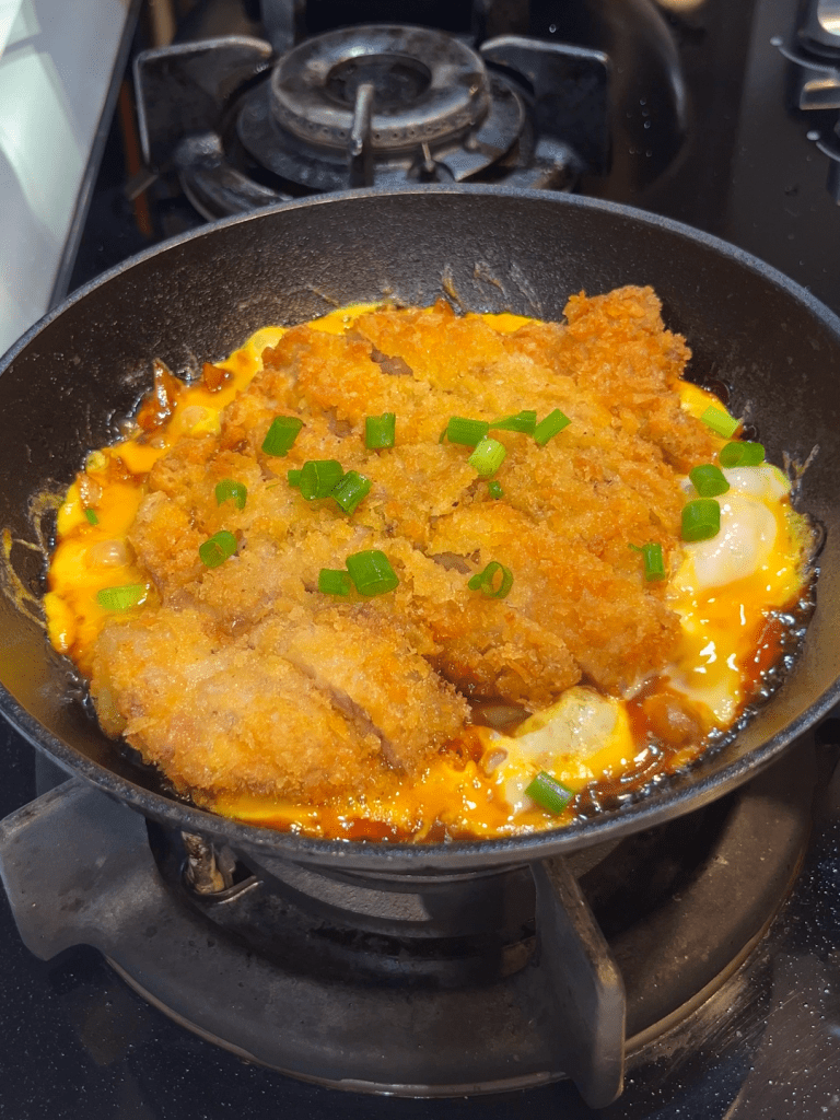 Katsudon (Japanese Pork Cutlets and Egg Rice) - HomeCookJournal